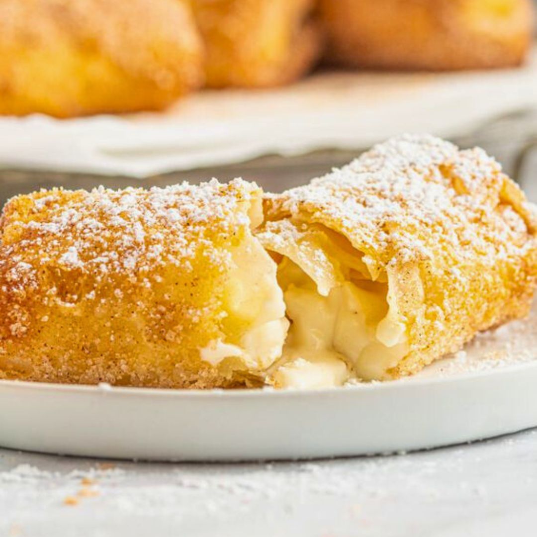 🥢 Cheesecake Egg Rolls Recipe 🍓🍫 - EASY TO COOK