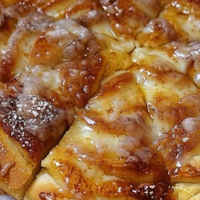 🍕 Cinnamon-Sugar Pizza Made with Crescent Rolls 🍕 - EASY TO COOK